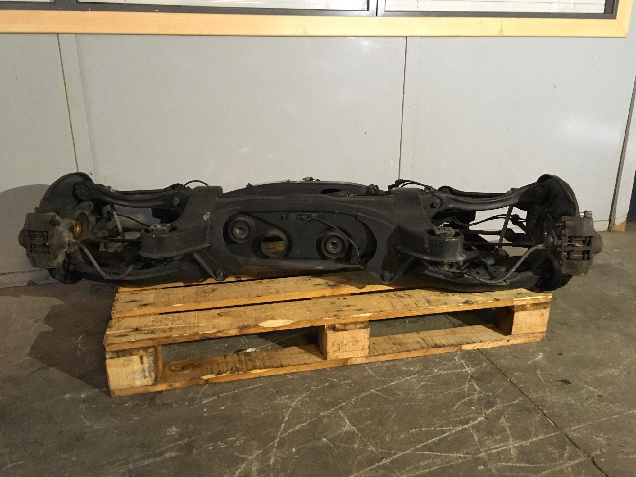 Mercedes W203 rear axle – AutoRR