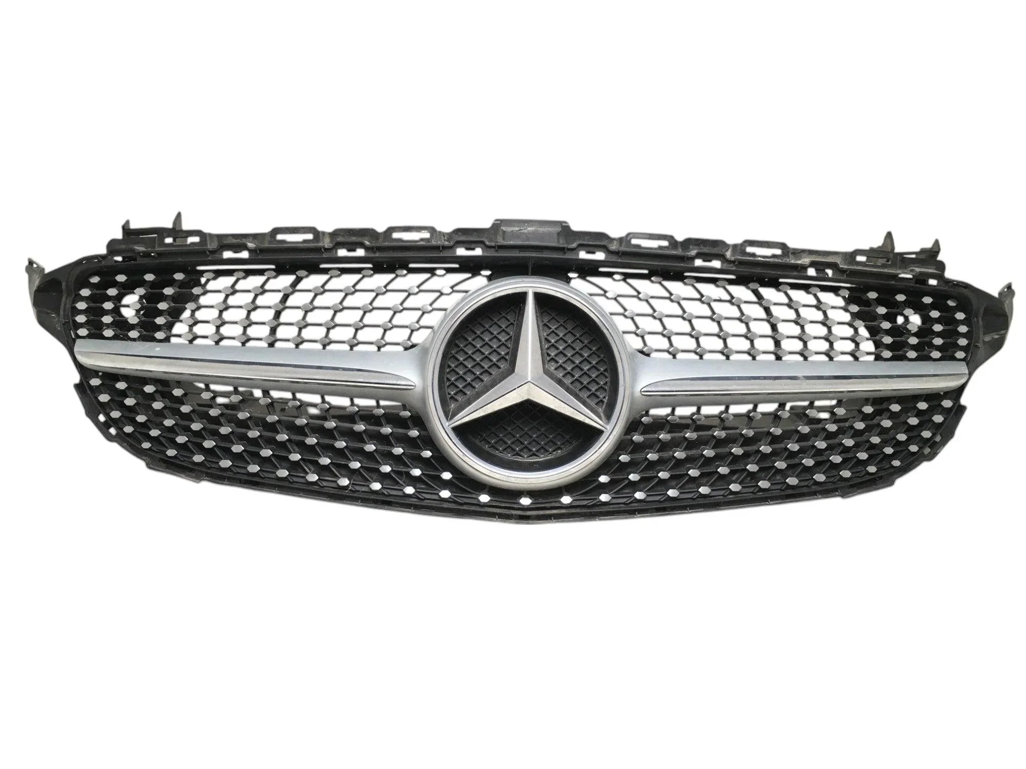 Rejilla Radiador Mercedes W205 – AutoRR